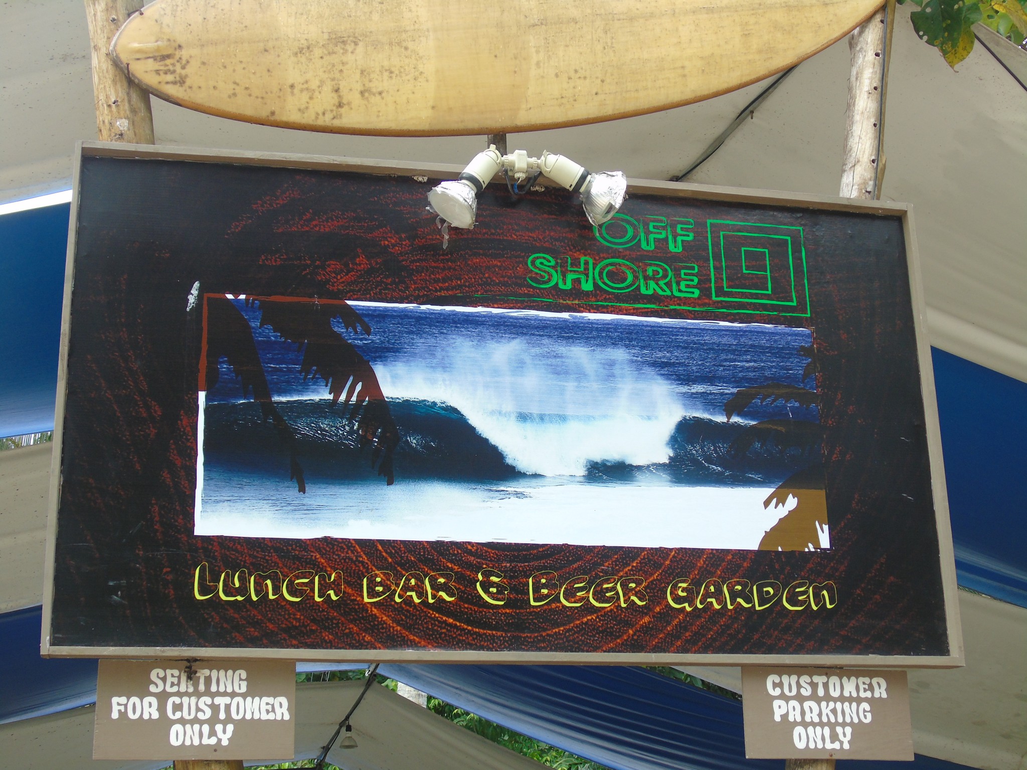 Popular bar in Siargao - Offshore bar Cloud 9
